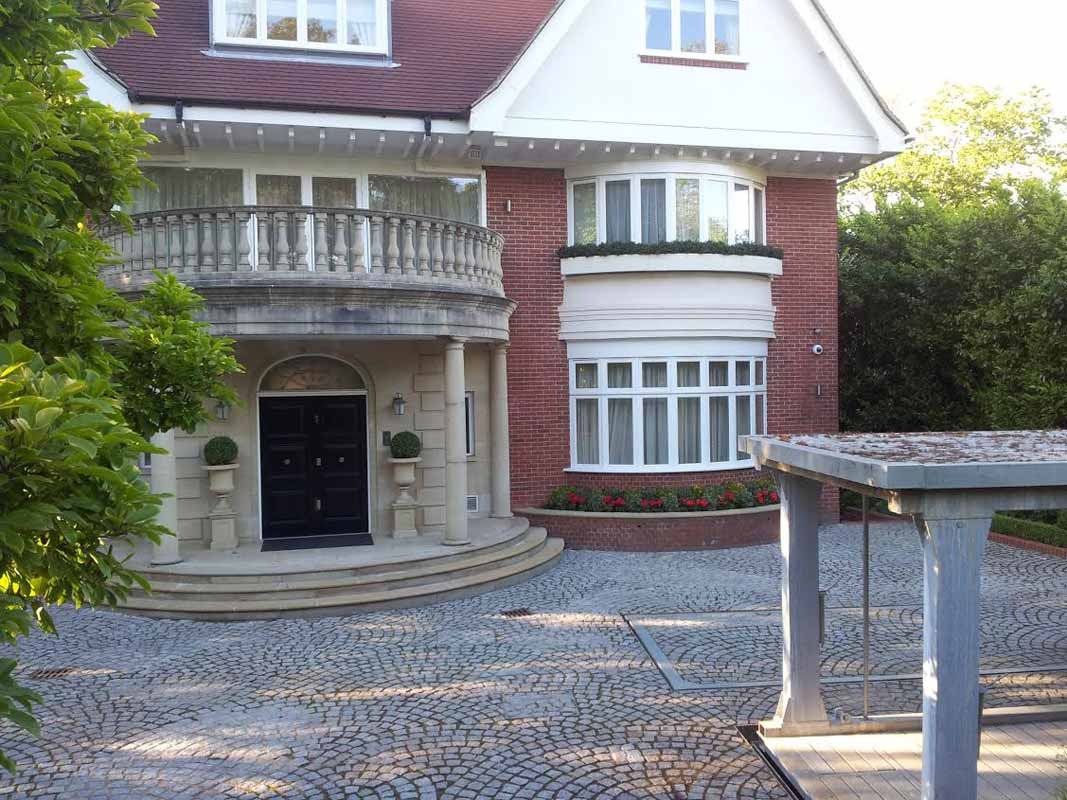 The Mansion on the Heath | OCCRP