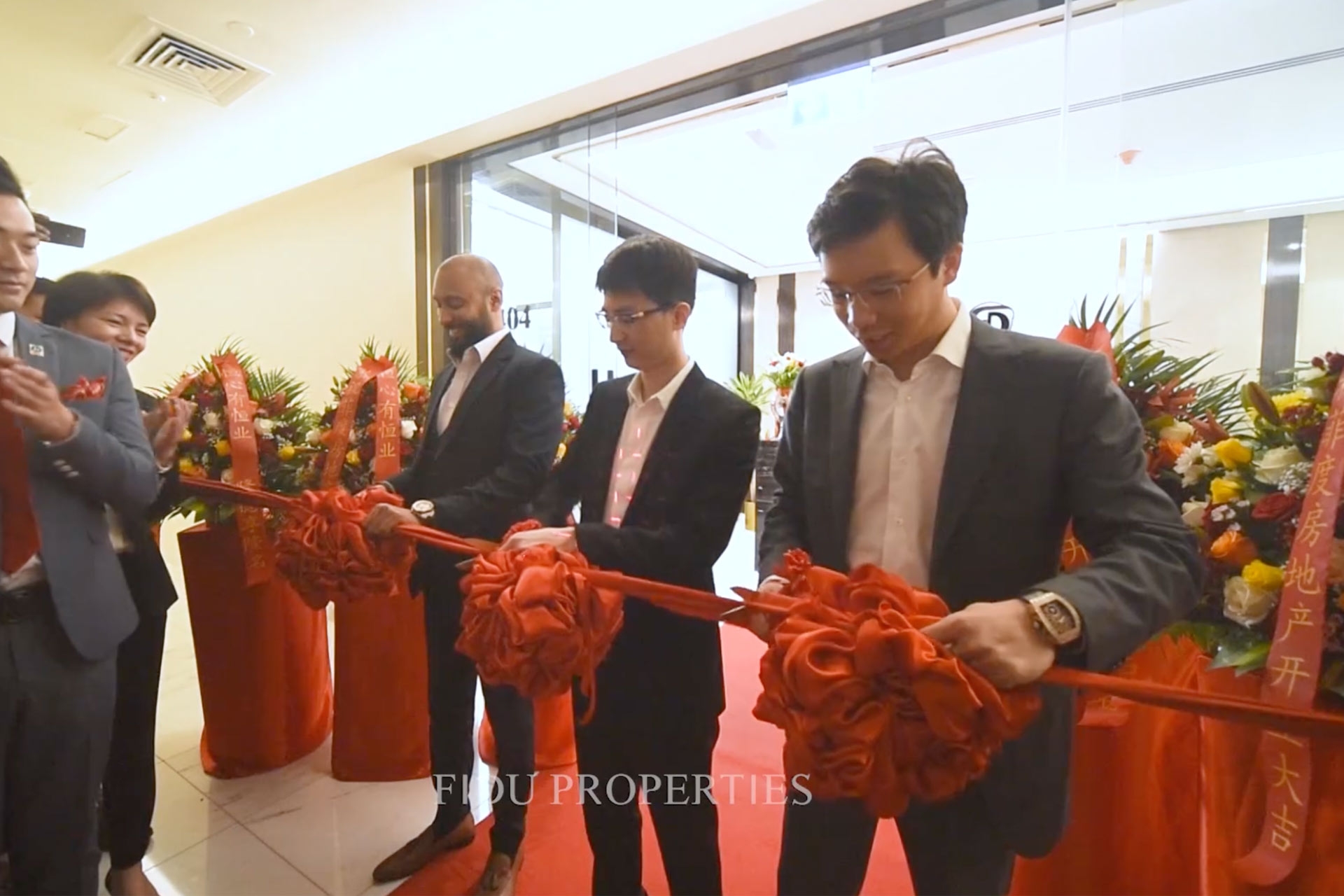 Singapore Money Laundering Suspects Invested Huge Sums in Dubai ...