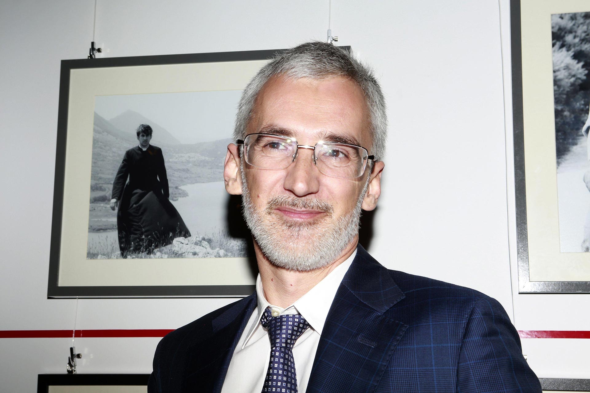 Pro-Kremlin U.S. Filmmaker Pitched Fawning Films to Dictators — Starring Oliver Stone | OCCRP