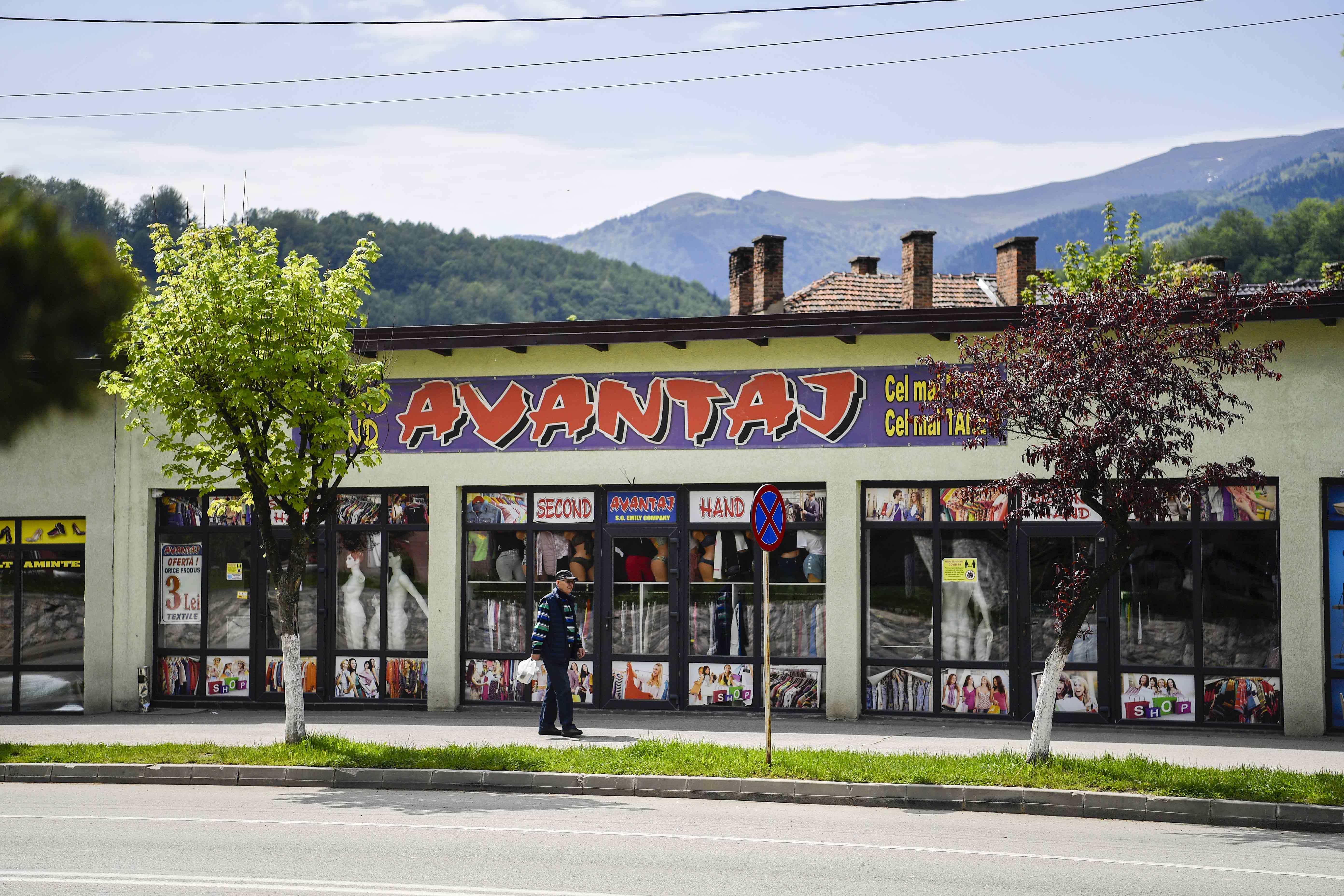 How Europe’s Secondhand Clothes Are Trashing Romania | OCCRP
